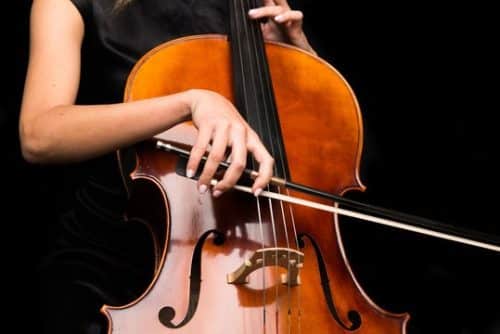 15 Best Cello Players of All Time - Singersroom.com
