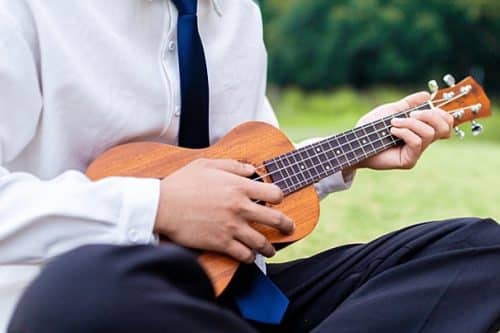 15 Best Ukulele Players of All Time - Singersroom.com