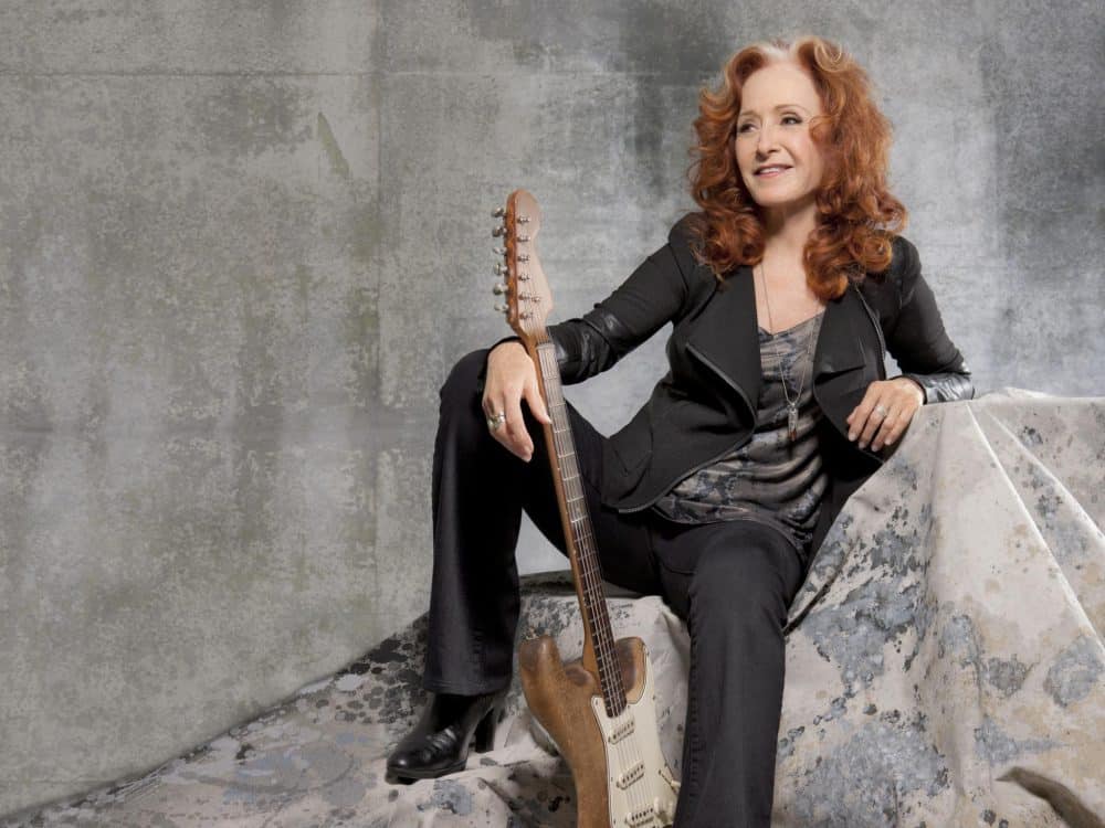 10 Best Bonnie Raitt Songs of All Time - Singersroom.com