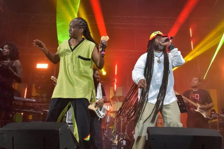 15 Best Reggae Songs of All Time - Singersroom.com