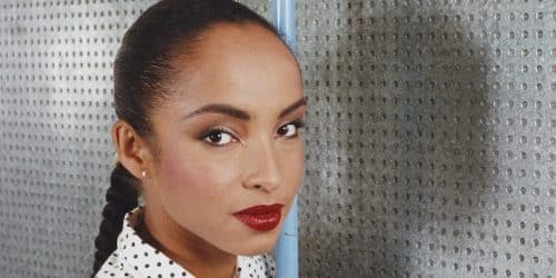 10 Best Sade Songs of All Time - Singersroom.com