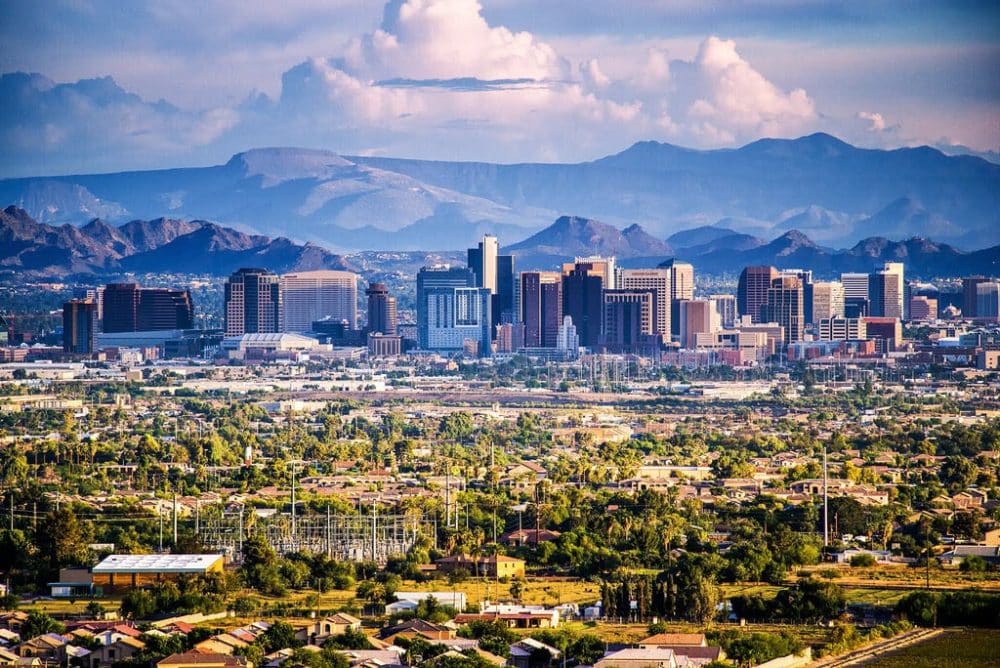 10 Famous Singers from Arizona - Singersroom.com