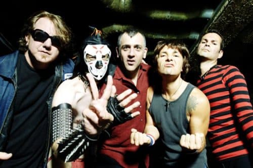 15 Best Punk Rock Singers of All Time - Singersroom.com