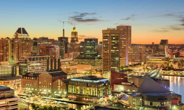 10 Famous Singers from Maryland - Singersroom.com