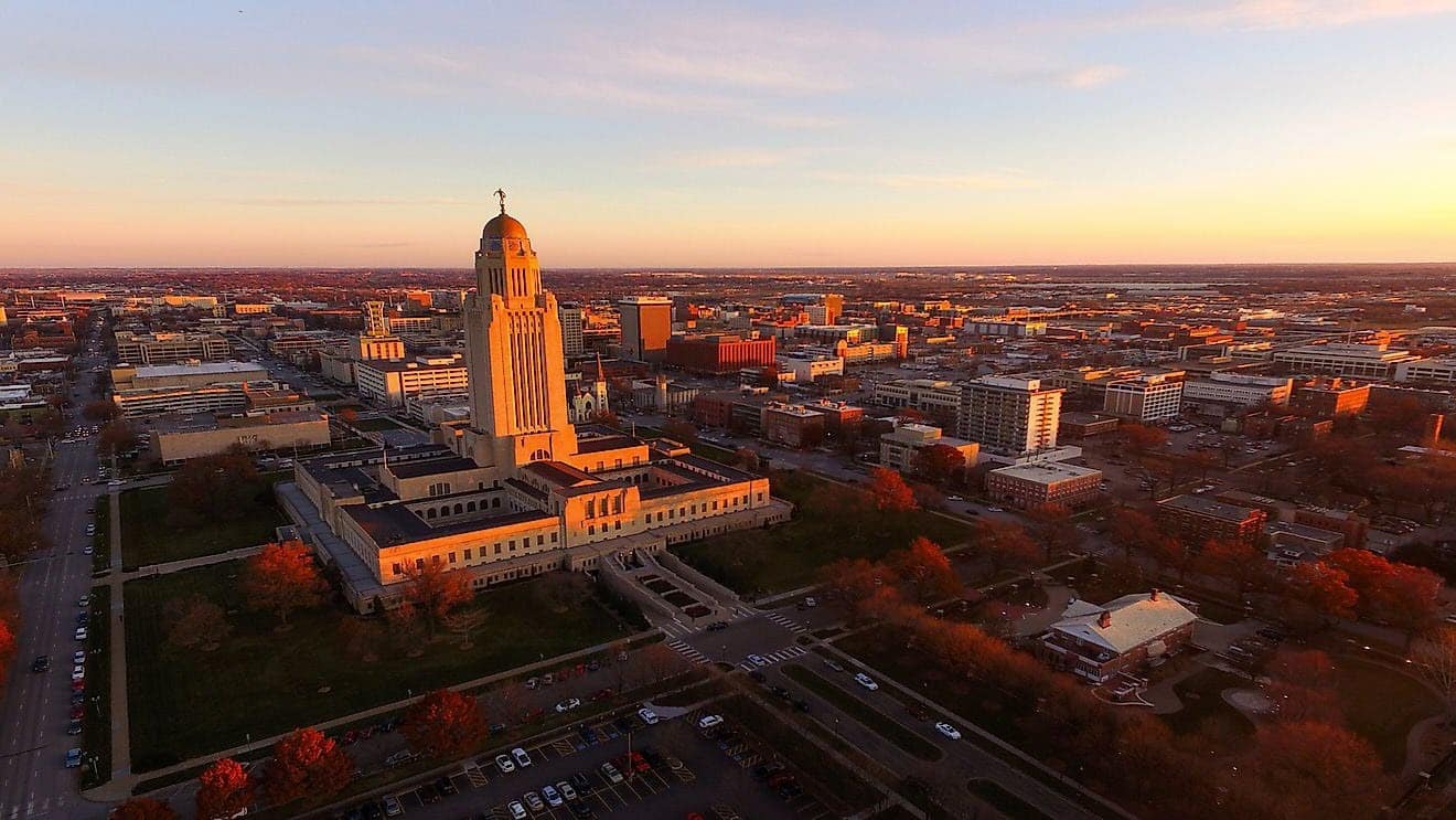 10 Famous Singers from Nebraska - Singersroom.com