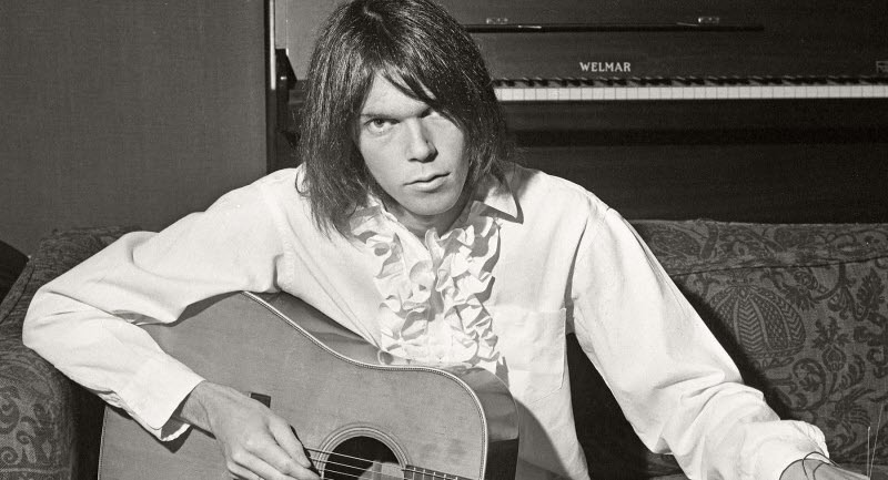 10 Best Neil Young Songs of All Time - Singersroom.com