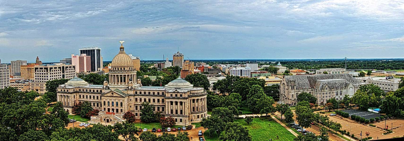 10 Famous Singers from Mississippi - Singersroom.com