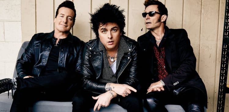 15 Best Punk Rock Singers of All Time - Singersroom.com