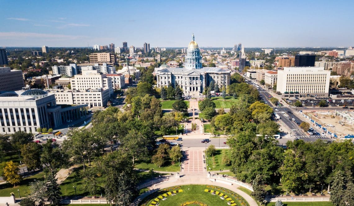 10 Famous Singers from Colorado - Singersroom.com