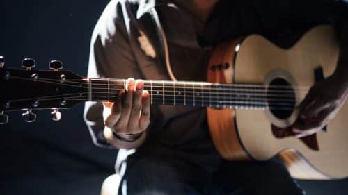 15 Best Acoustic Songs of All Time - Singersroom.com