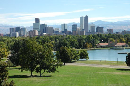 10 Famous Singers from Colorado - Singersroom.com