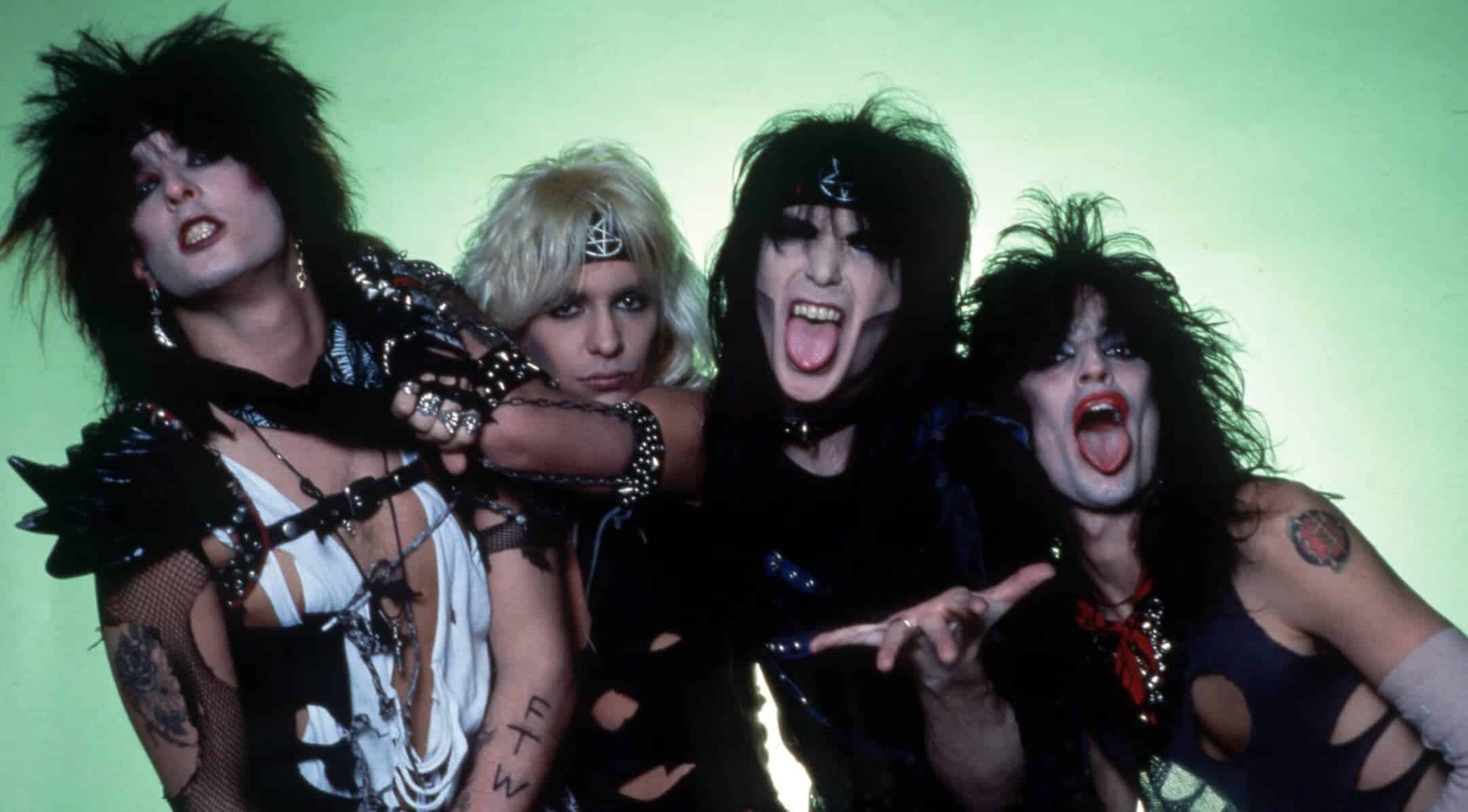 15 Best Metal Bands of All Time - Singersroom.com