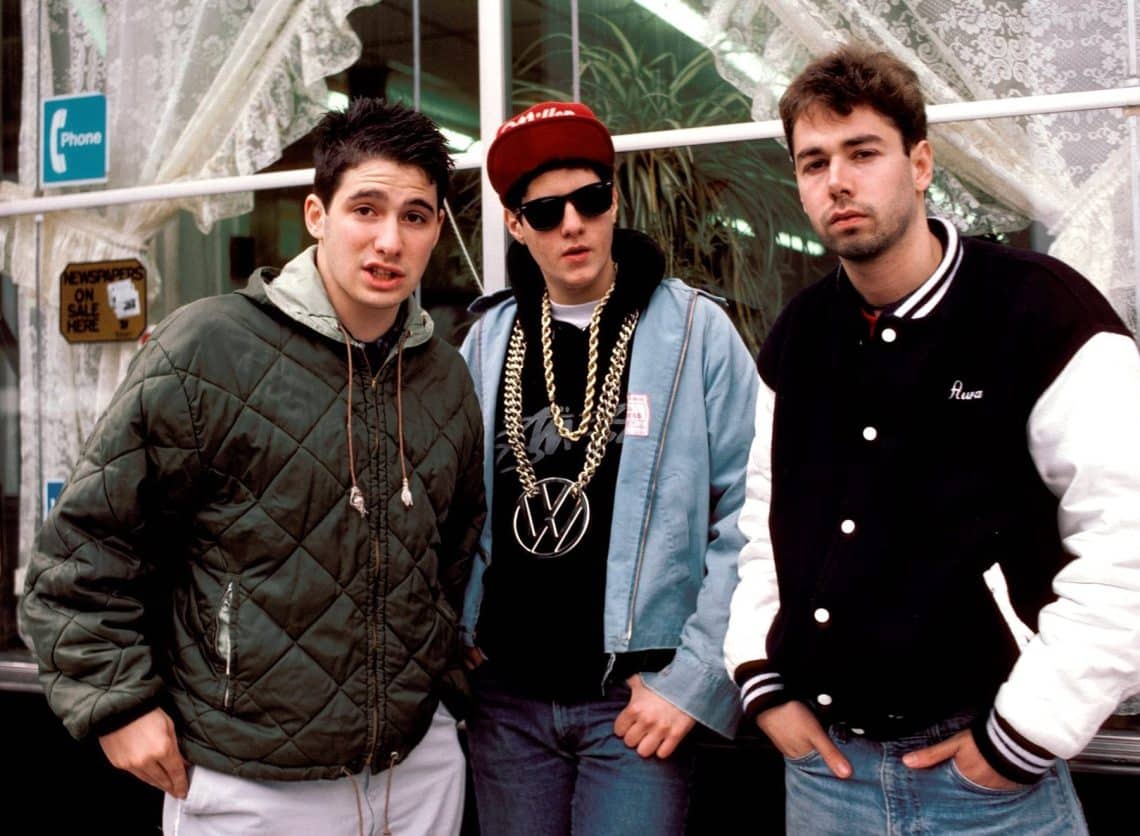 15 Best White Rappers of All Time - Singersroom.com