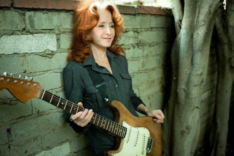 10 Best Bonnie Raitt Songs of All Time - Singersroom.com