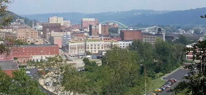 10 Famous Singers from West Virginia - Singersroom.com