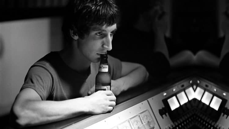 10 Best Pete Townshend Songs of All Time - Singersroom.com