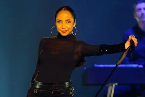 10 Best Sade Songs of All Time - Singersroom.com