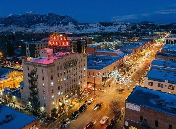 10 Famous Singers from Montana - Singersroom.com