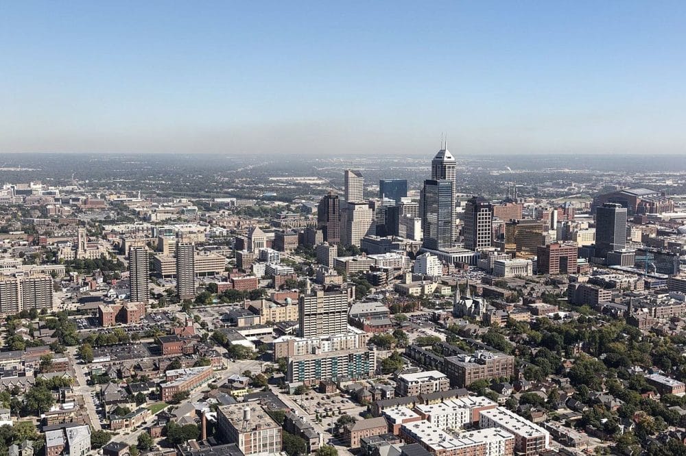 10 Famous Singers from Indiana - Singersroom.com