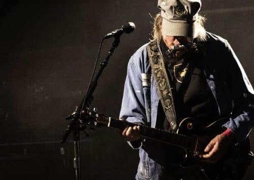 10 Best Neil Young Songs of All Time - Singersroom.com