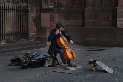 15 Best Cello Players of All Time - Singersroom.com