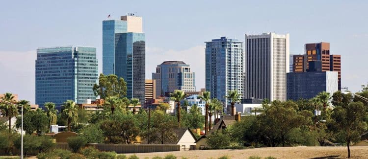 10 Famous Singers from Arizona - Singersroom.com