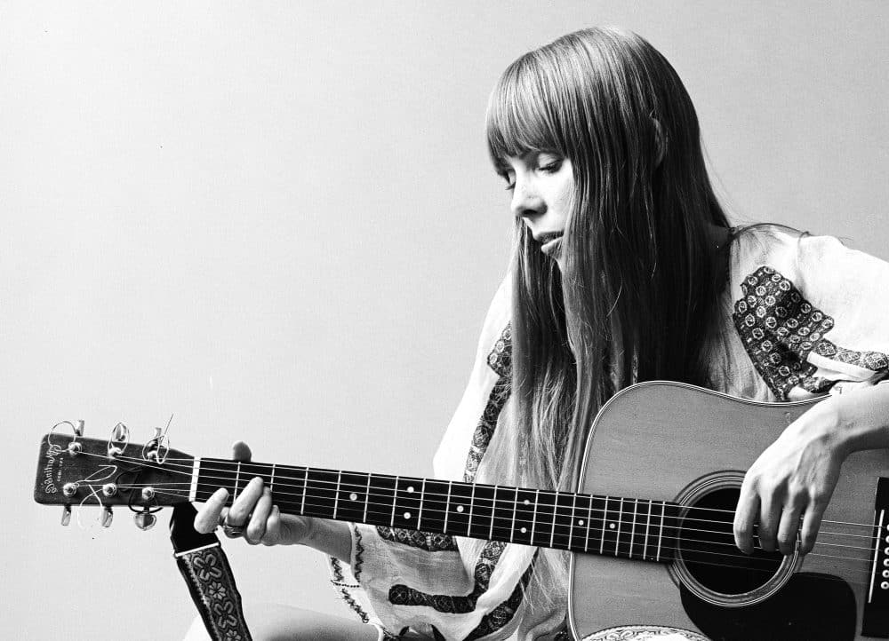 10 Best Joni Mitchell Songs of All Time - Singersroom.com