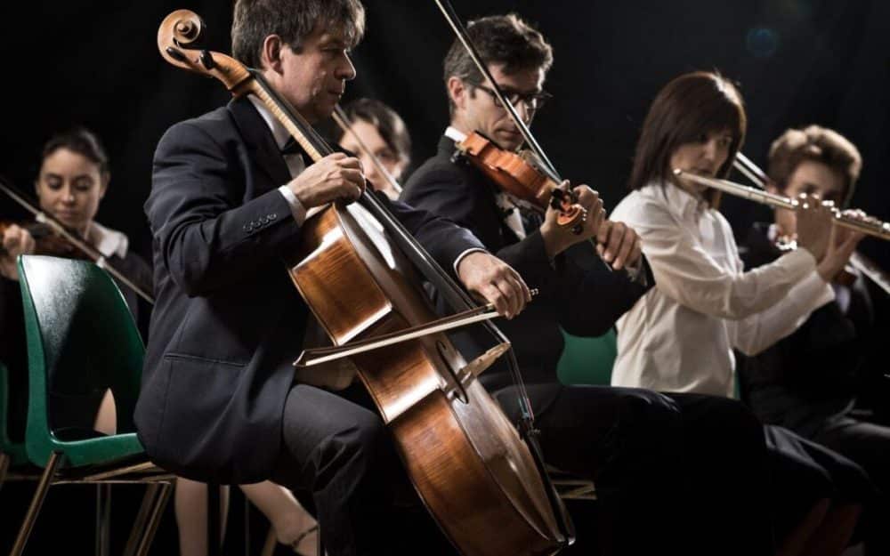 15 Best Classical Music Pieces of All Time - Singersroom.com