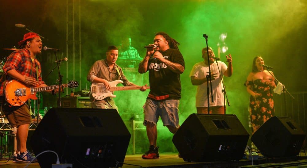 15 Best Reggae Songs of All Time - Singersroom.com