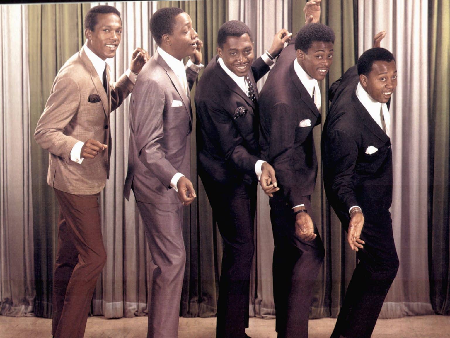 10 Best The Temptations Songs of All Time - Singersroom.com