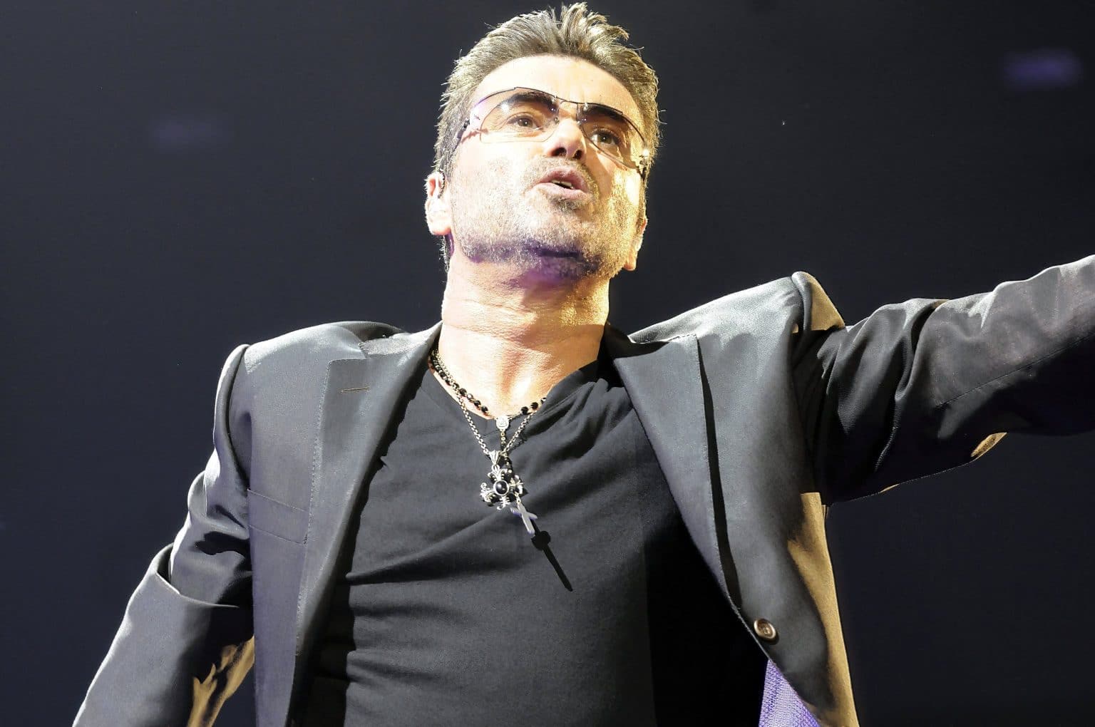 10 Best George Michael Songs of All Time - Singersroom.com