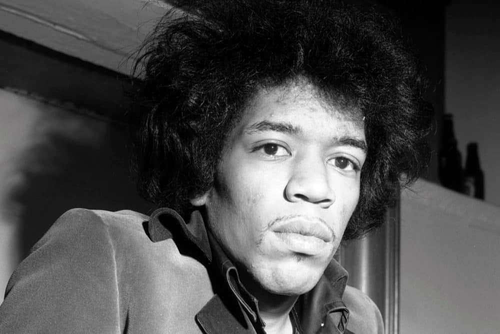 10 Best Jimi Hendrix Songs of All Time - Singersroom.com