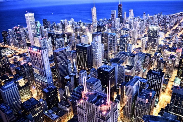 10 Famous Singers from Michigan - Singersroom.com