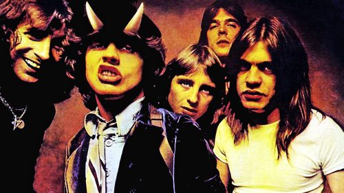 10 Best AC/DC Songs of All Time - Singersroom.com