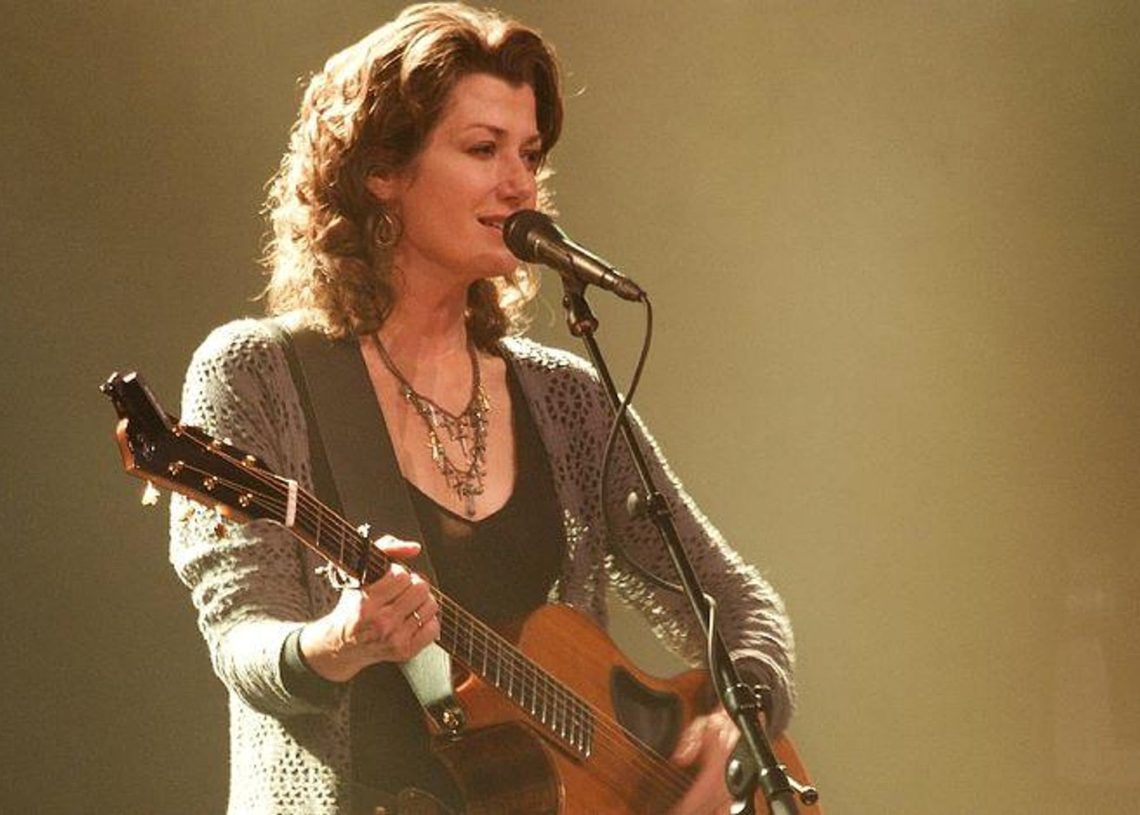 10 Best The Dixie Cups Songs of All Time - Singersroom.com