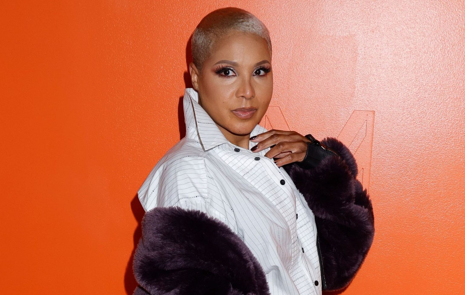 10 Best Toni Braxton Songs of All Time - Singersroom.com