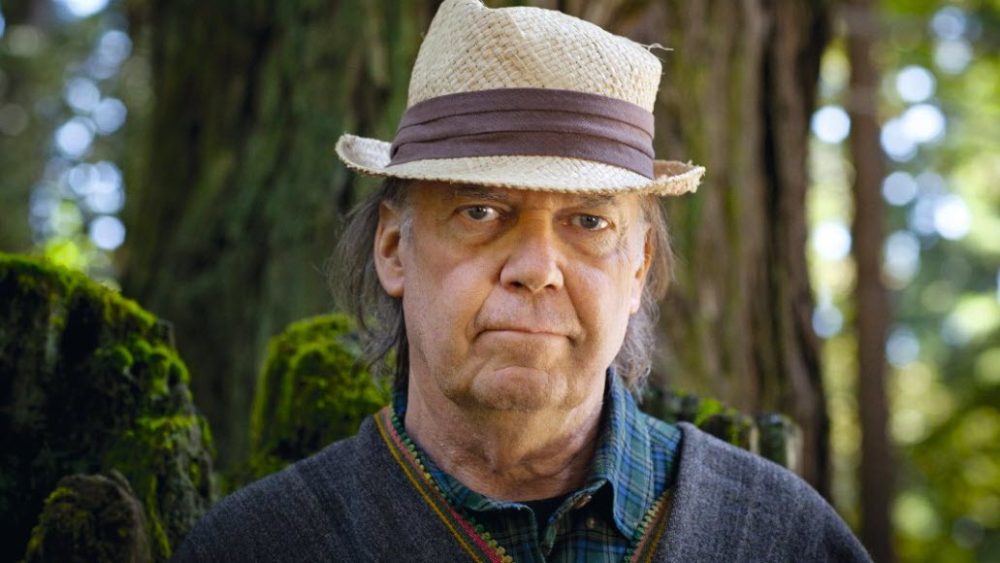 10 Best Neil Young Songs of All Time - Singersroom.com