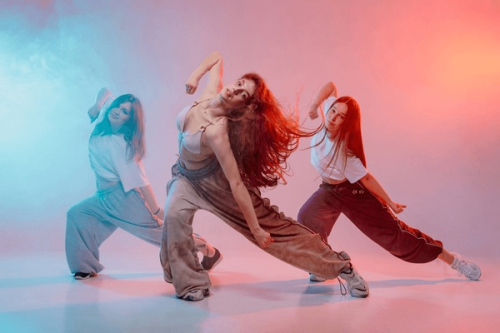 15 Best Dance Songs of All Time - Singersroom.com